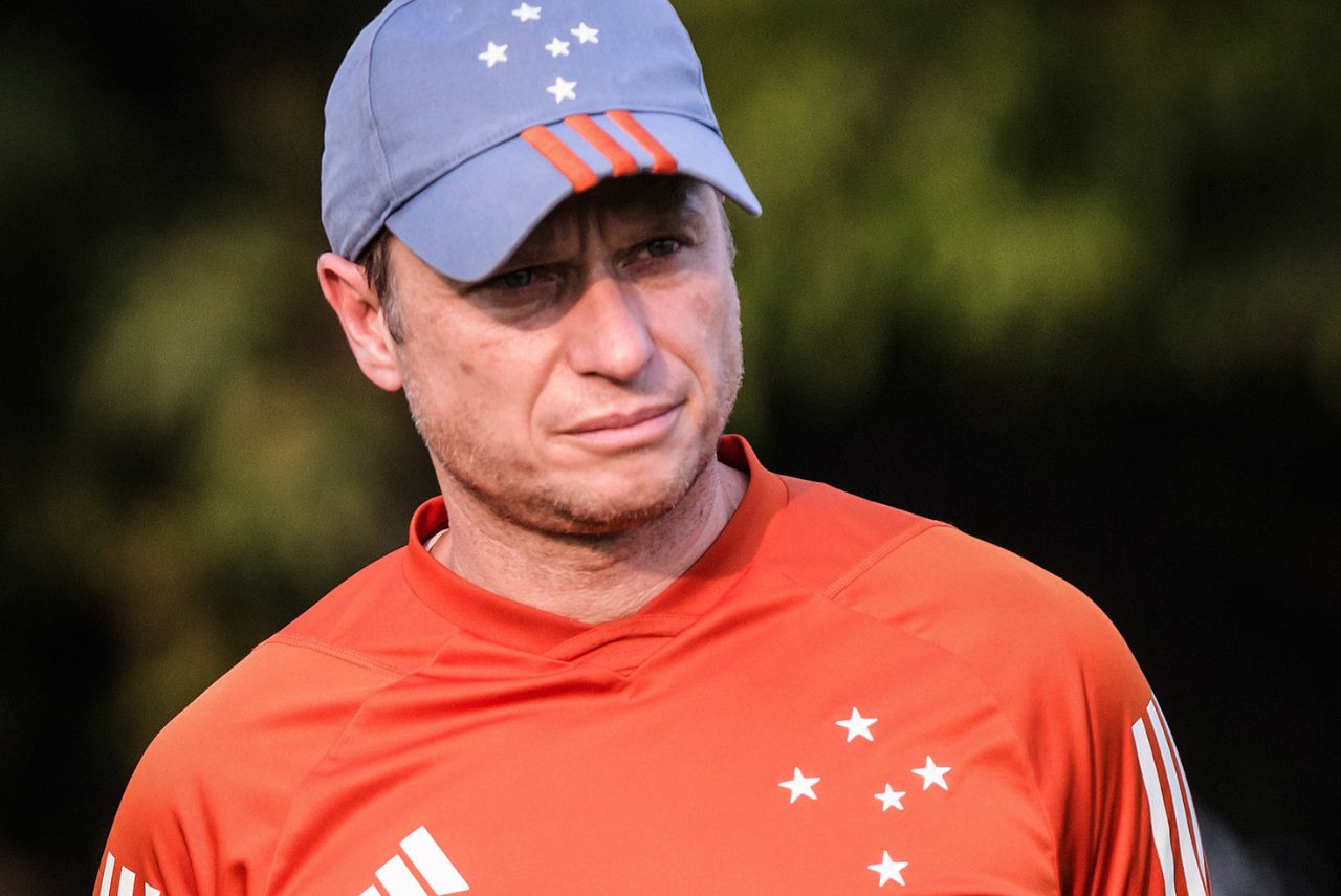 Demissão de Seabra no Cruzeiro é a 6ª entre as SAFs no Brasileirão 2024 ...